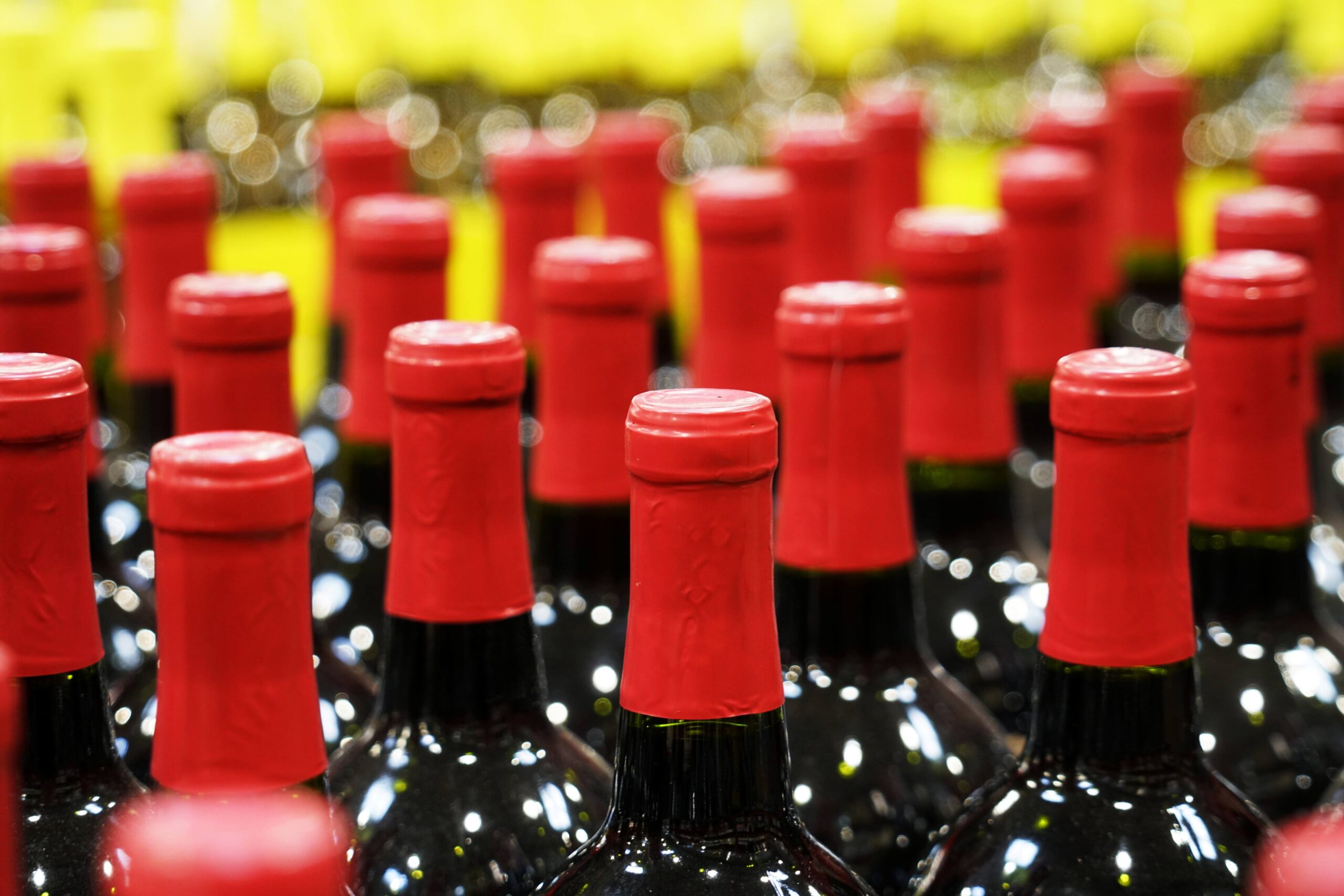 Wine exports pour back into China – Newsreel
