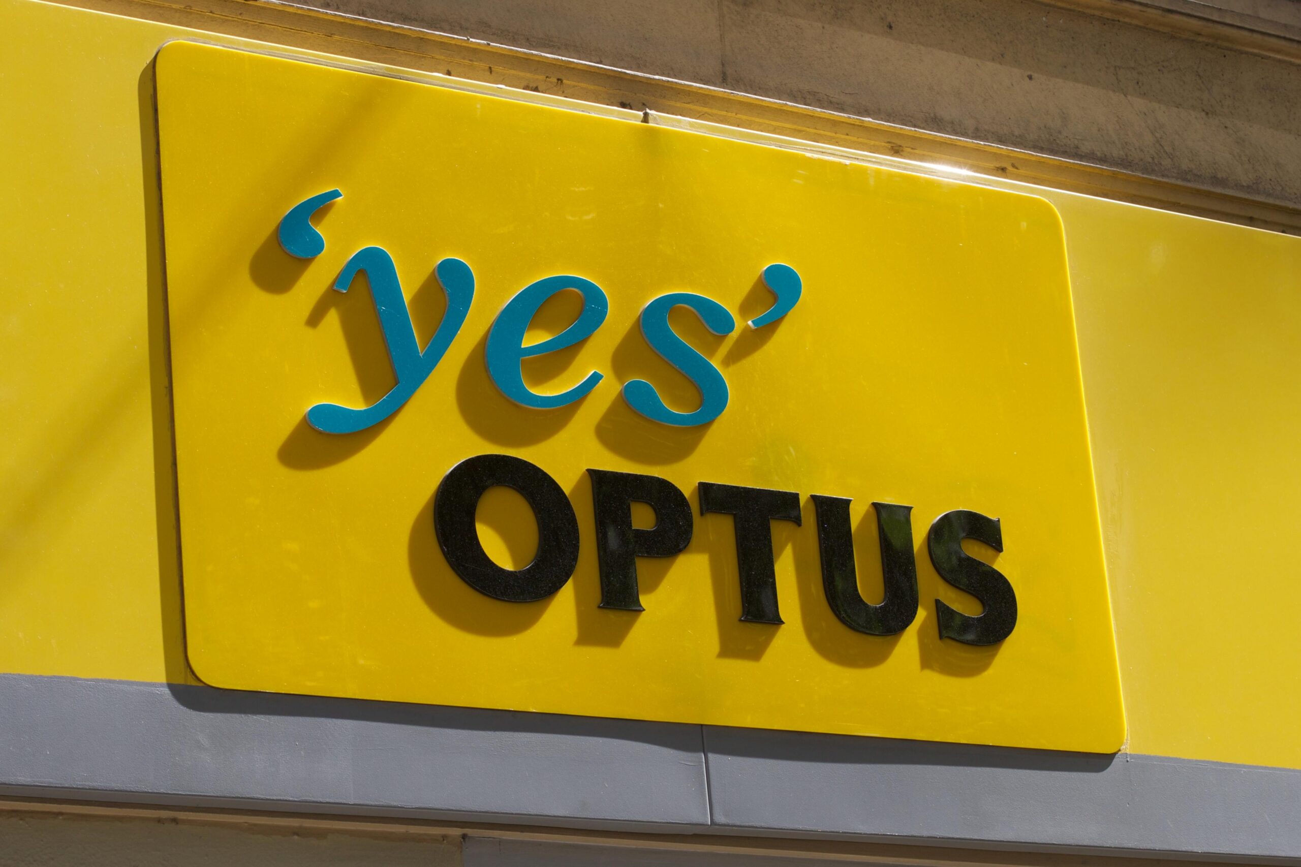 Optus agrees to $100m penalty over sales practices – Newsreel