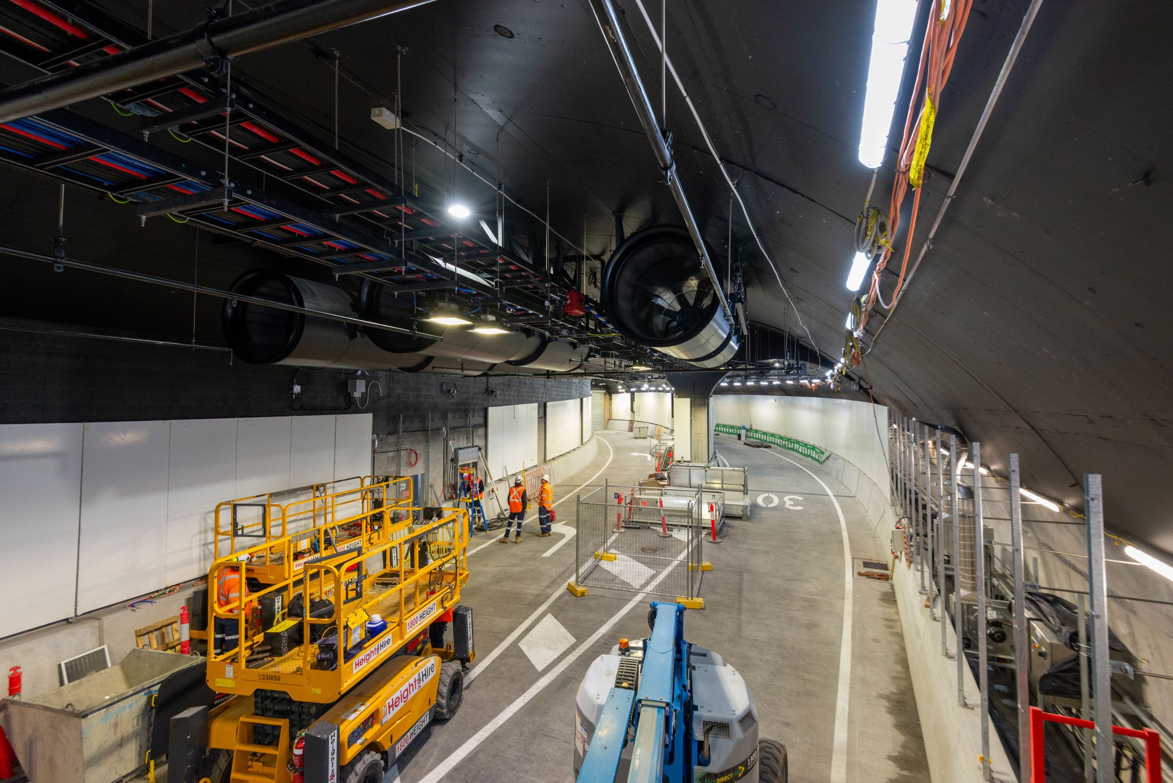 Tunnel testing makes way for 24-hour weekend buses – Newsreel