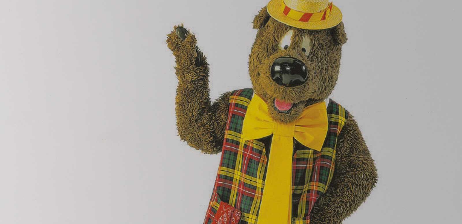 Humphrey B. Bear returns to television – Newsreel