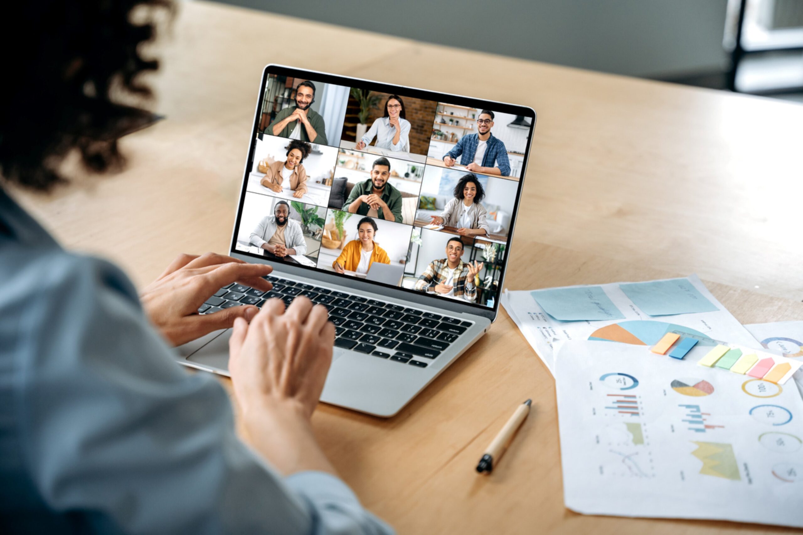 Victorians rush to have say on work from home laws – Newsreel