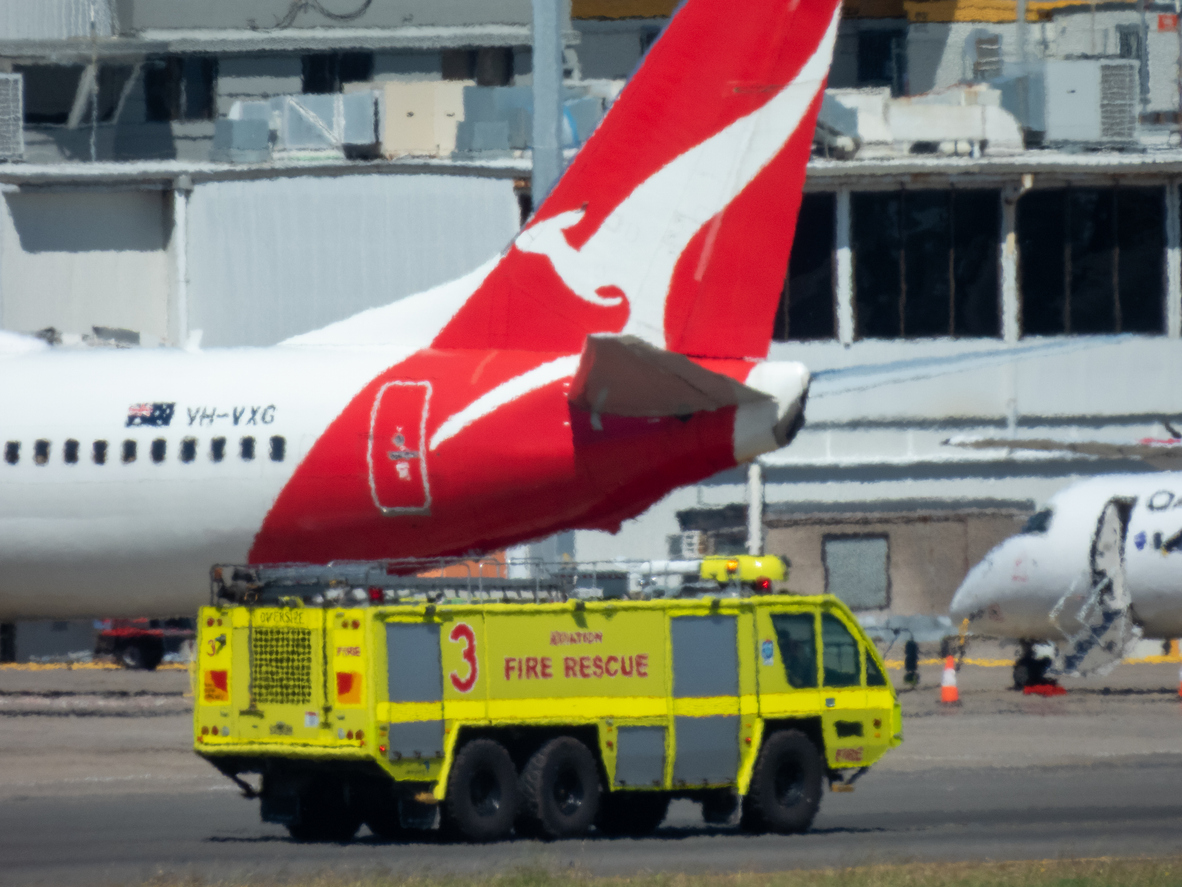 Proposal to sell aviation firefighting assets ‘risks lives’ – Newsreel
