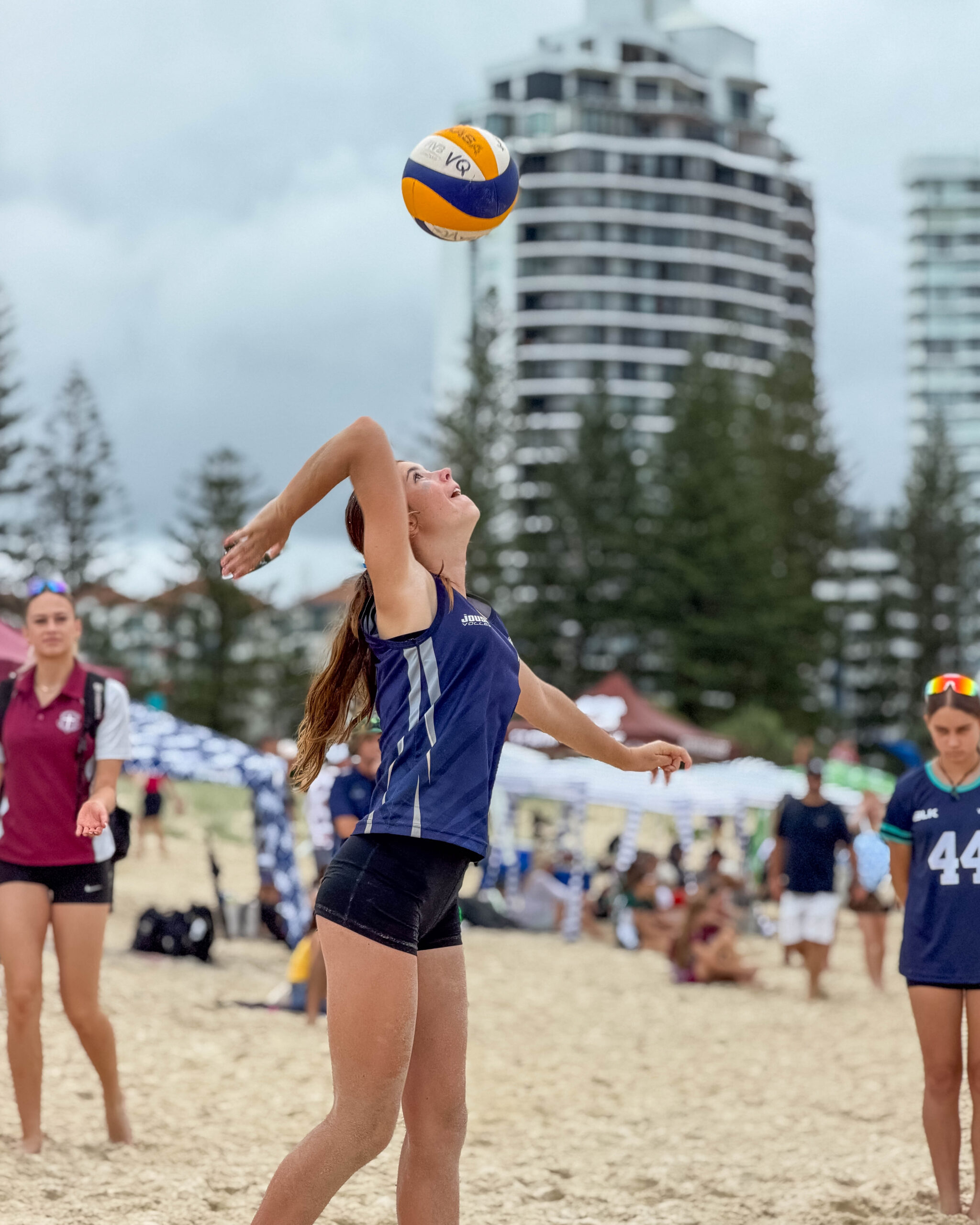 Hills celebrates some big wins in beach volleyball – Newsreel
